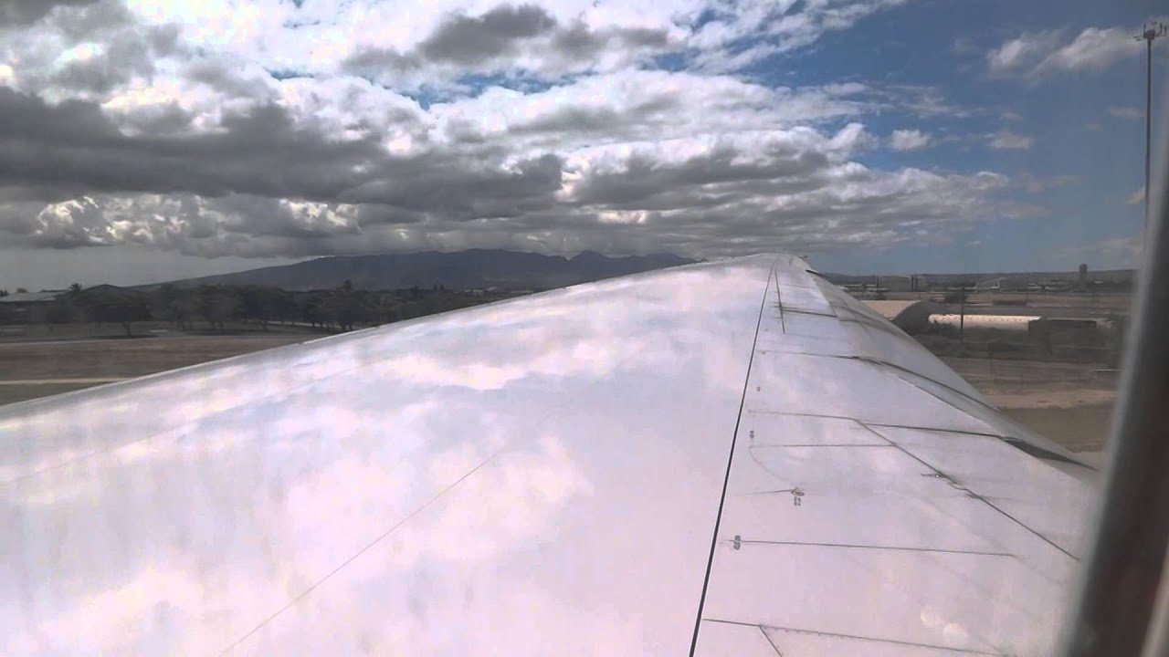 United Flight 201 Taxi and take off from Honolulu Airport - YouTube