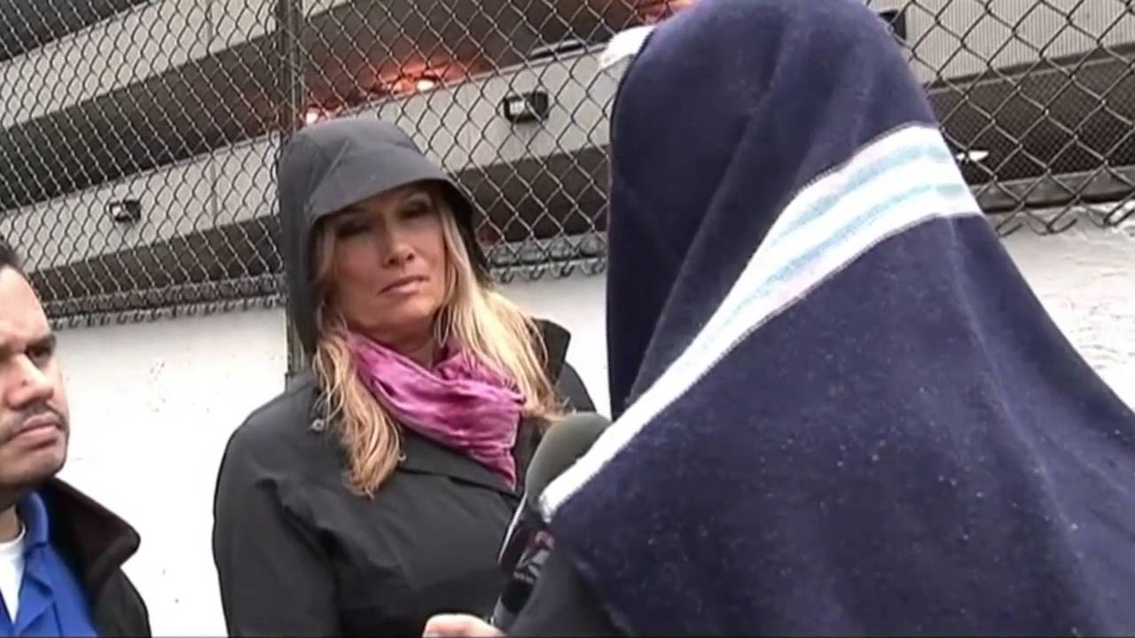 Profile of BronxWorks Homeless Outreach Team - YouTube