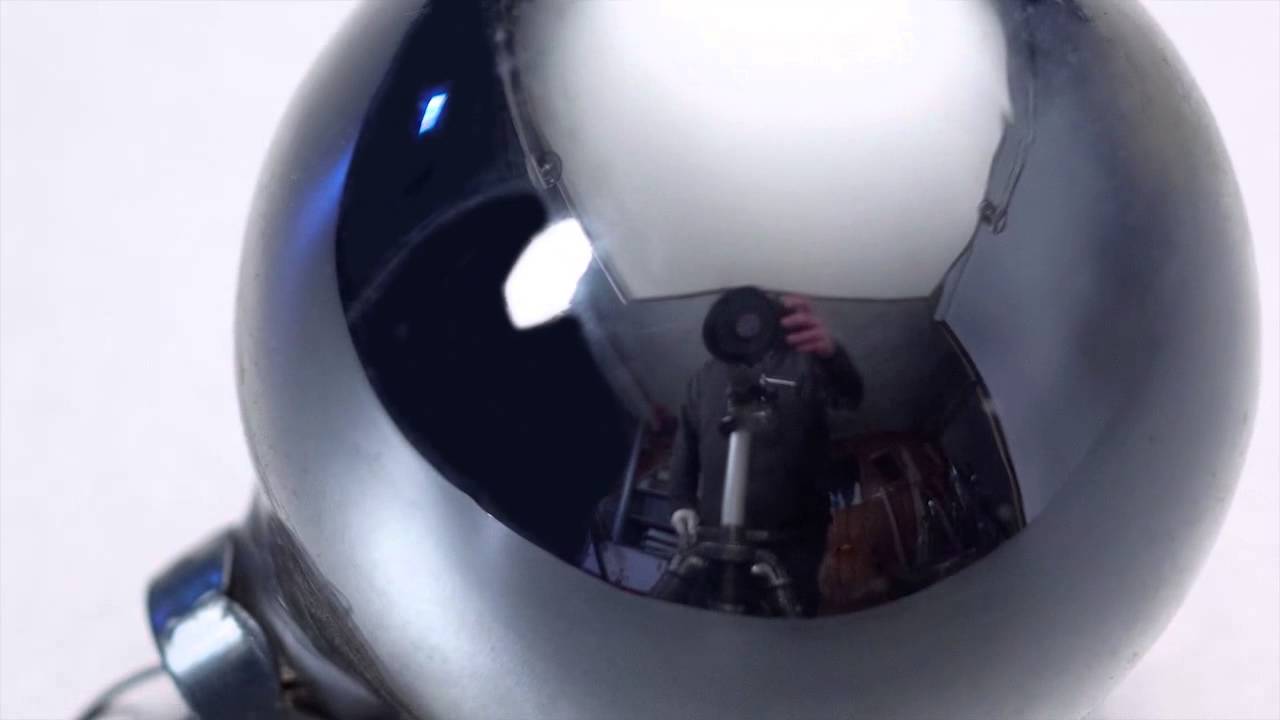 How to Professionally Light Metal Boxes and Spheres - YouTube