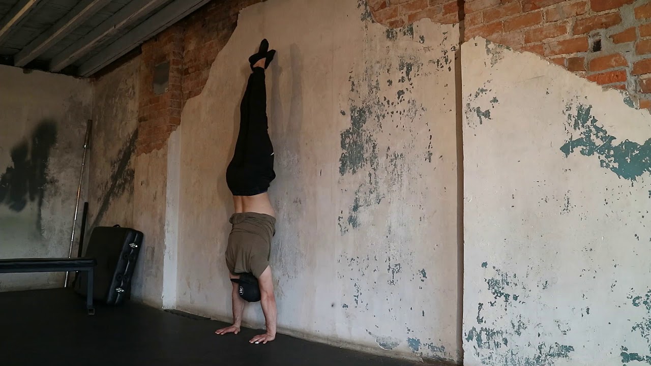 Wall Facing Toe Taps - YouTube