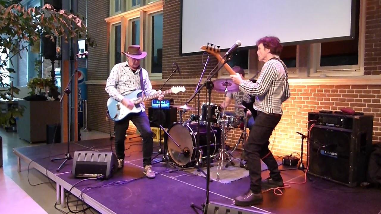 Blueprint 22-9-2017 Veendam Hans van Lier band (2) - YouTube