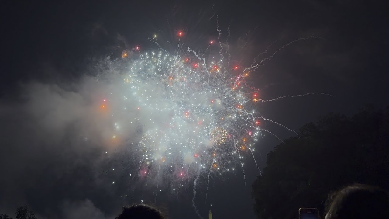 Independence day FIREWORKS at LINCOLN MEMORIAL | 4th JULY 2024 | Washington DC USA | 4k | GoPro ...