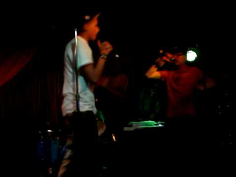 Sevan & Moment Performing \