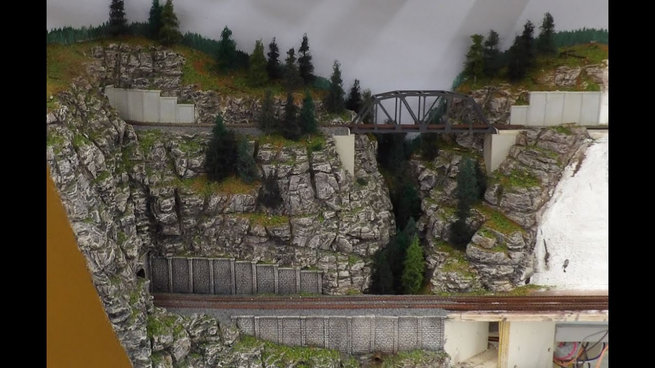 N-scale railroad, part 27: Completing the scene - YouTube