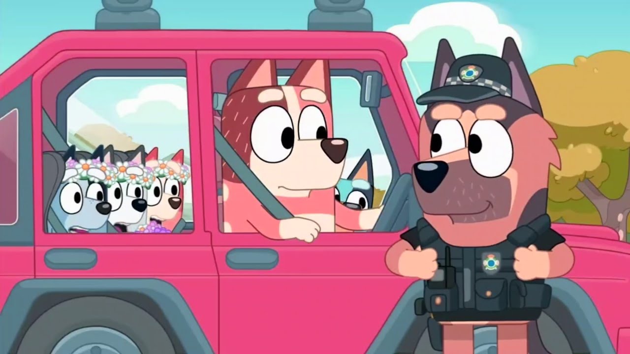 Bluey Front Seat Scene | Muffin Says “POLICE” Loudly | Bluey Funny Road ...