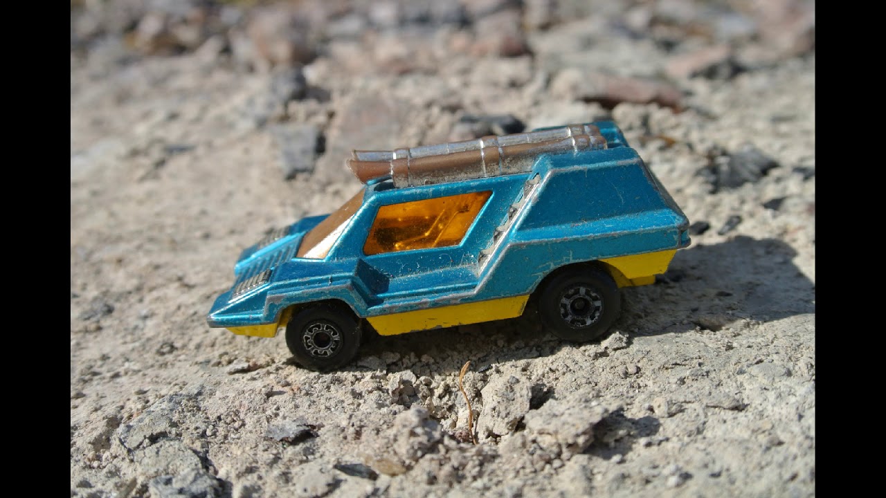 Matchbox Classic 1975 Cosmobile car - YouTube