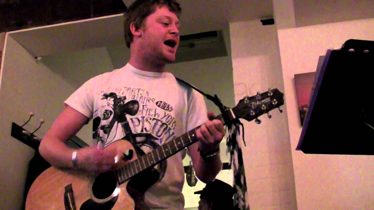 Matt Peplow - Mr. Brightside (The Killers cover) (live at My Coffee ...