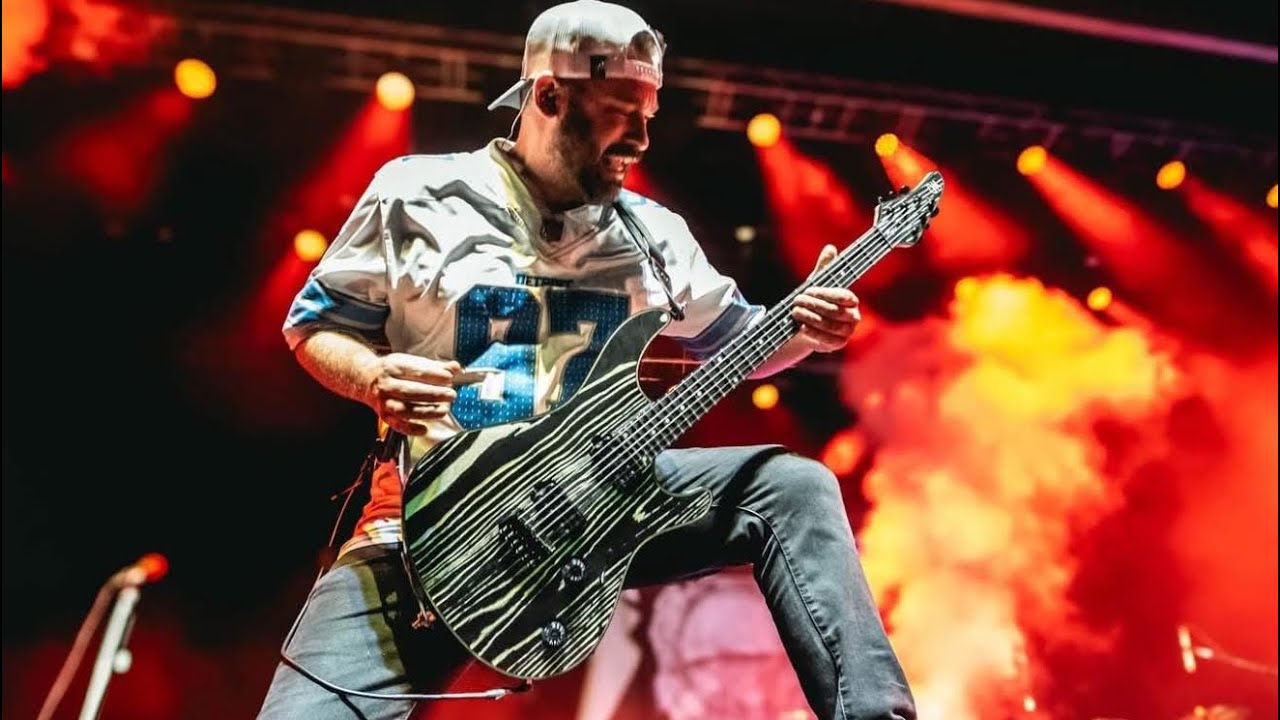 Horizon Theory - Right from the Start (OFFICIAL VIDEO) - YouTube