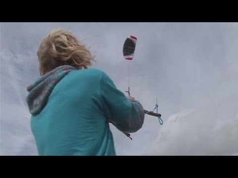 How To Start Flying A Flexifoil Kite - YouTube