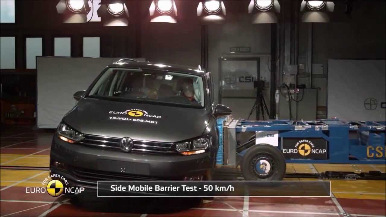Volkswagen Touran - Crash Test - YouTube