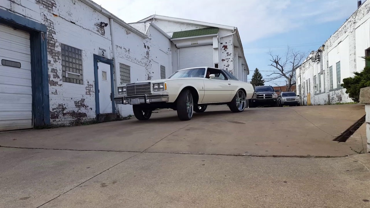 77 Buick Regal on 26" Forgiato Rasoio - YouTube