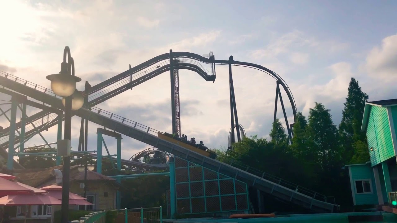 경주월드 캘리포니아 비치 섬머린 스플래쉬 splash attraction - YouTube