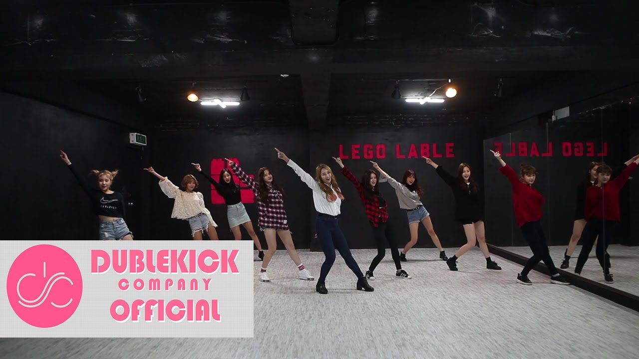 MOMOLAND(모모랜드) - "어마어마해 (Wonderful love)" Dance Practice - YouTube