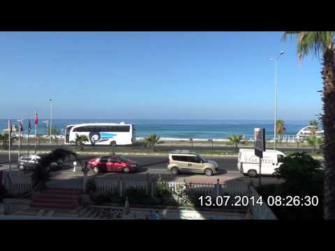 Alanya Mahmutlar, Cumhuriyet Caddesi D-400 Sabah Manzarası