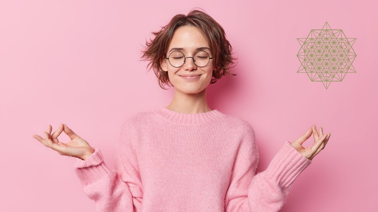 The Inner Smile (Taoist) Meditation: For Raising Your Vibration. - YouTube