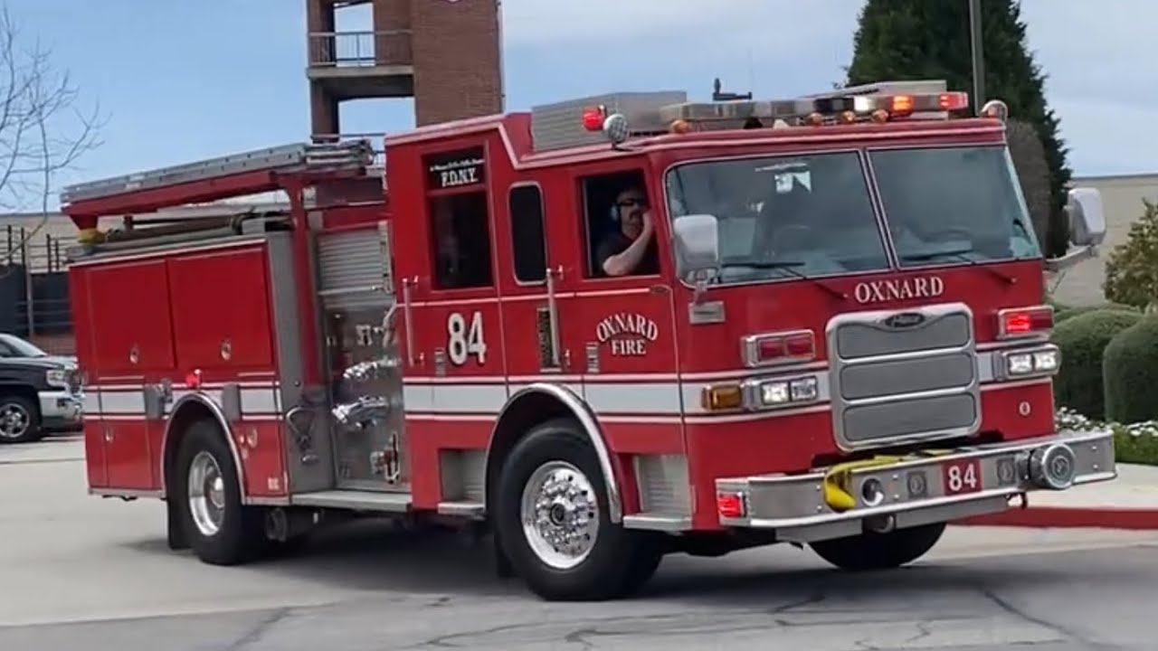 Oxnard Fire Department Engine 84 ( E84 ) Responding to a Medical ...