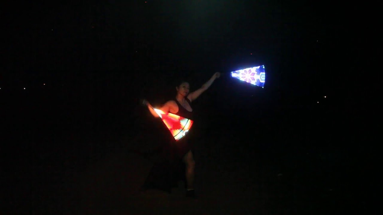 LED poi dance - YouTube