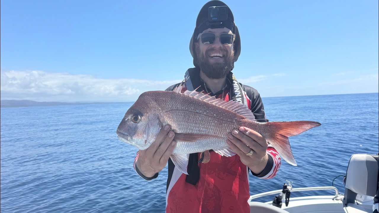 Snapper Fishing South Coast NSW - YouTube