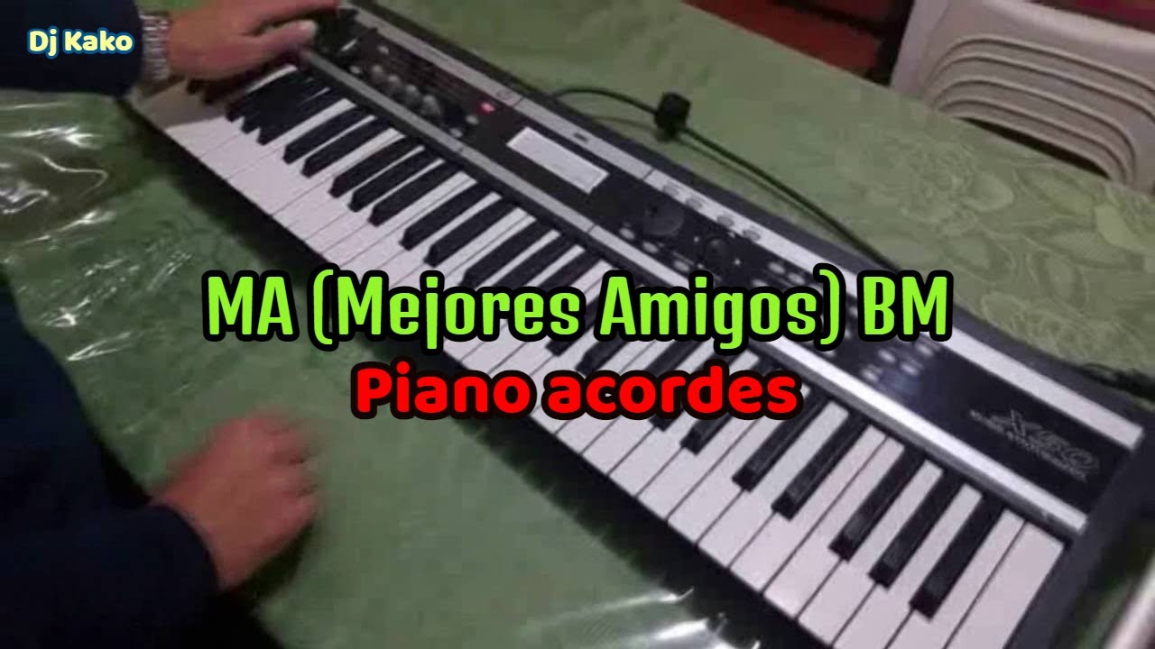 MA (Mejores Amigos) BM | Piano acordes - YouTube