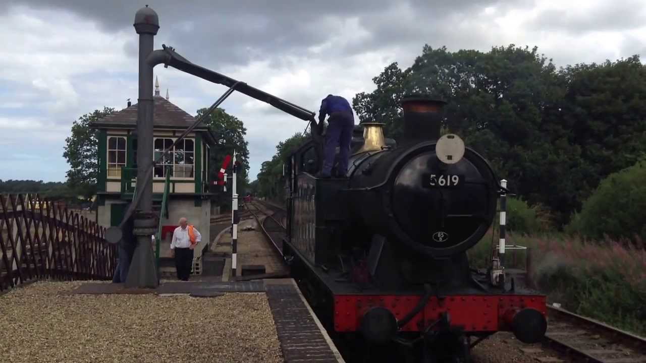 GWR 5619 Steam Train Taking On Water - YouTube