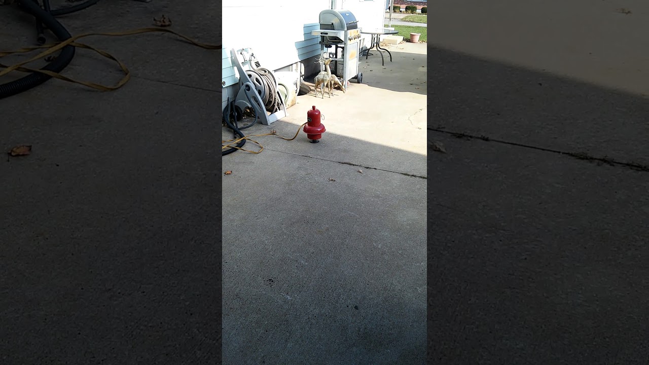 Federal signal model LV siren - YouTube