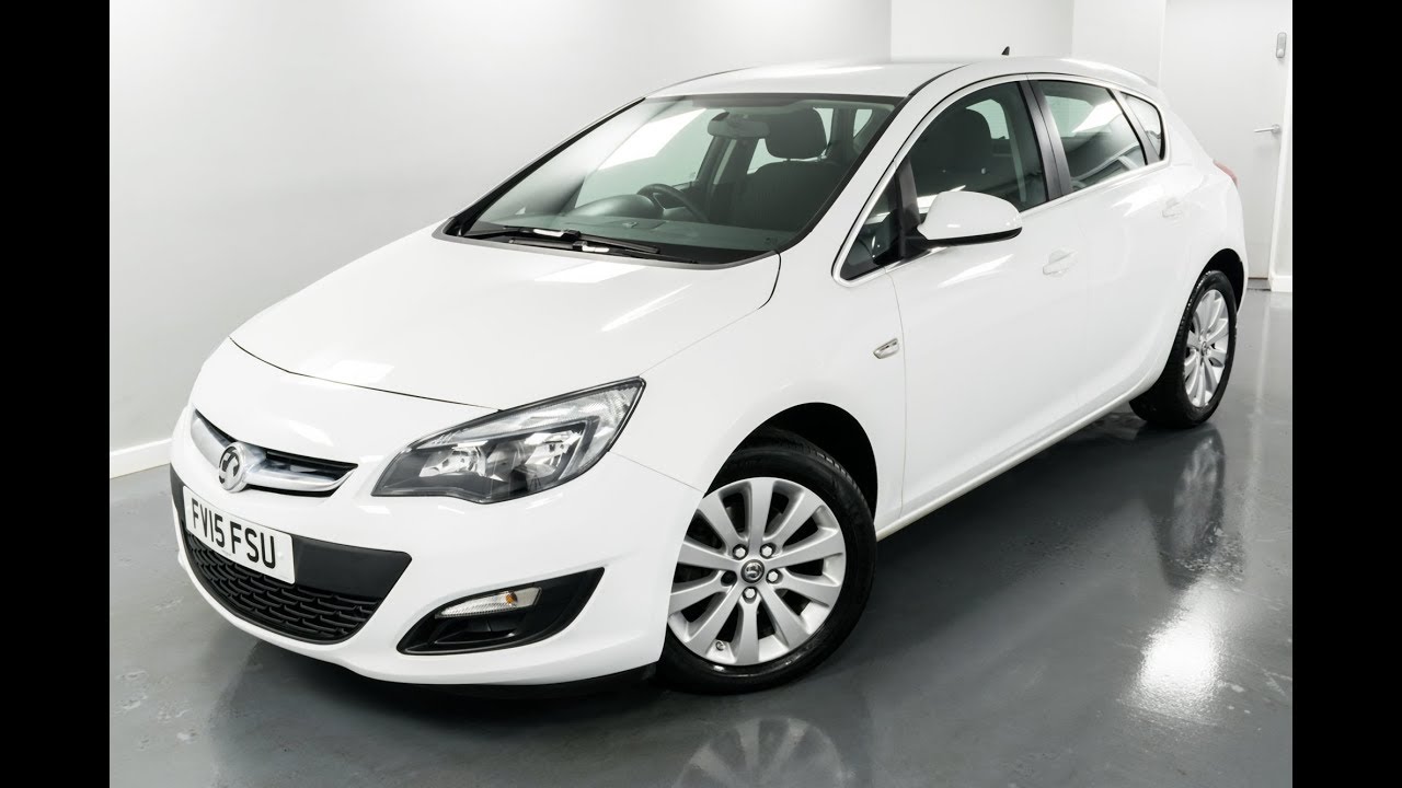 Vauxhall Astra 1.6 CDTi ecoFLEX Tech Line (s/s) 5dr @ First4Car.com ...
