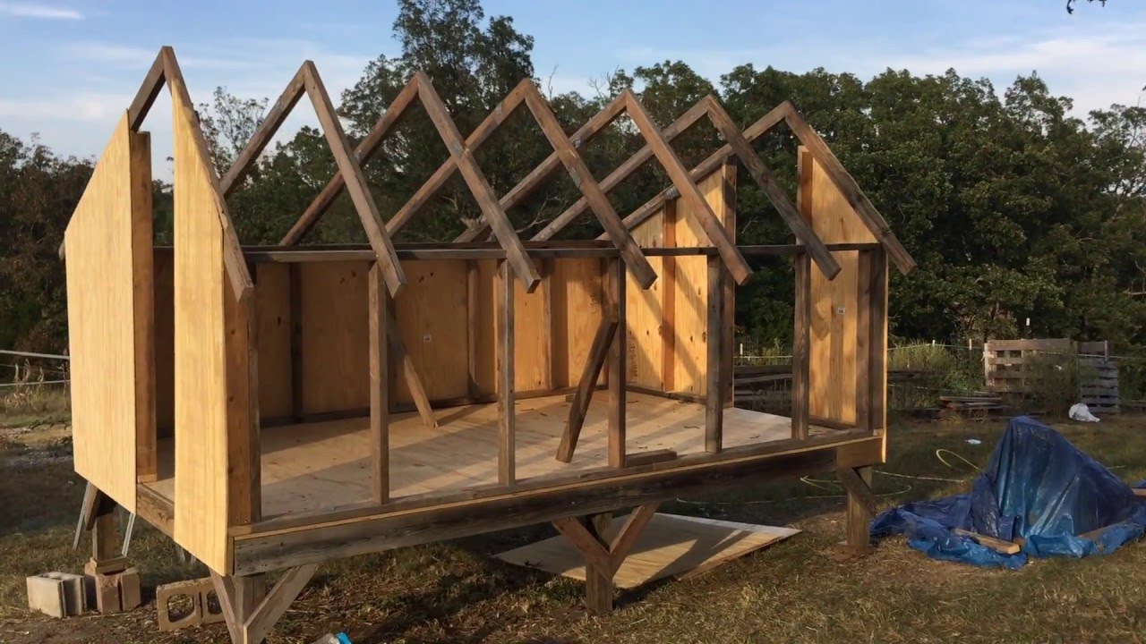 Off Grid Chicken coop build 1/3 - YouTube