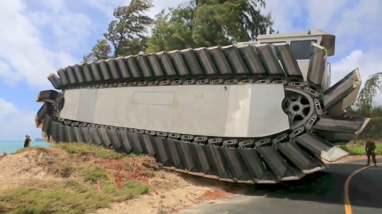 US Marine Corps Ultra Heavy Lift Amphibious Connector UHAC Testing At ...