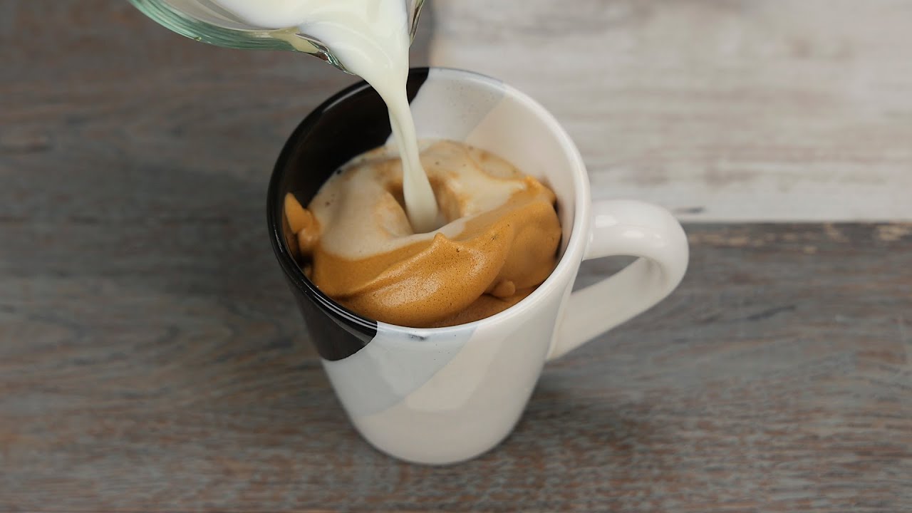 Creamy coffee like in the caffee bar! - YouTube