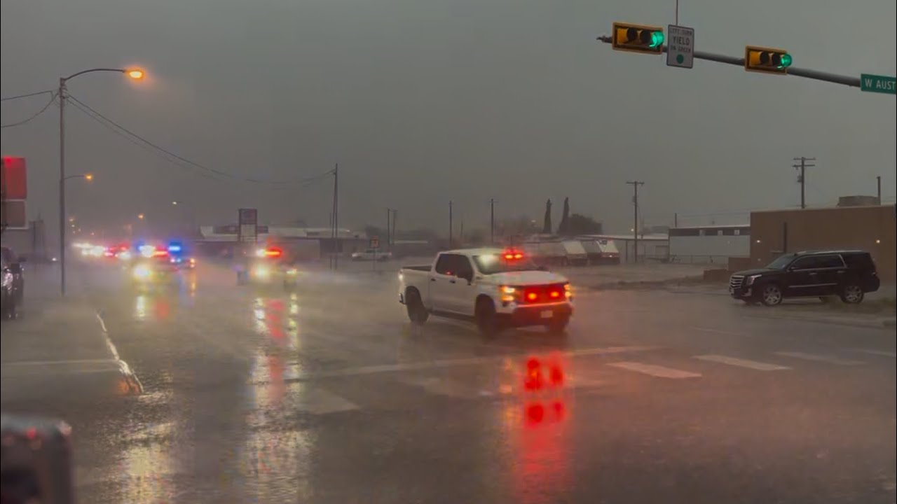 Officer Timothy Onitveros Procession, Kermit, Tx. - YouTube