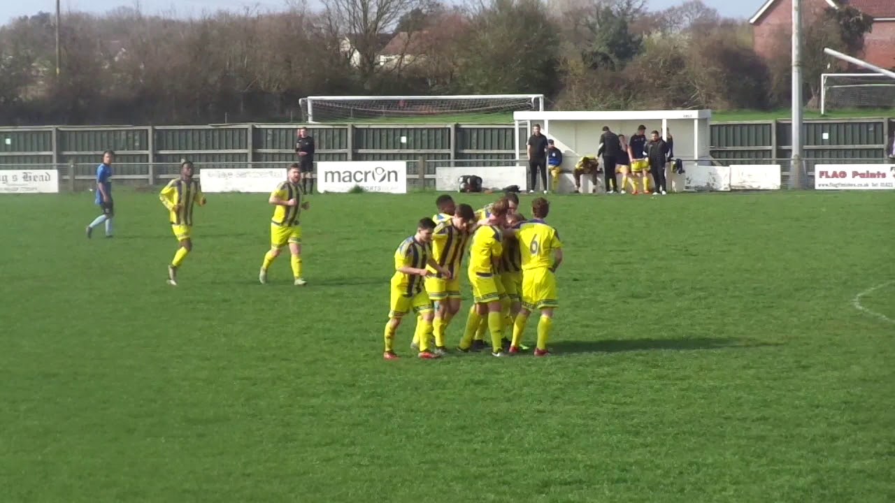 Burnham Ramblers 2-4 Hullbridge Sports. Essex Senior League ...