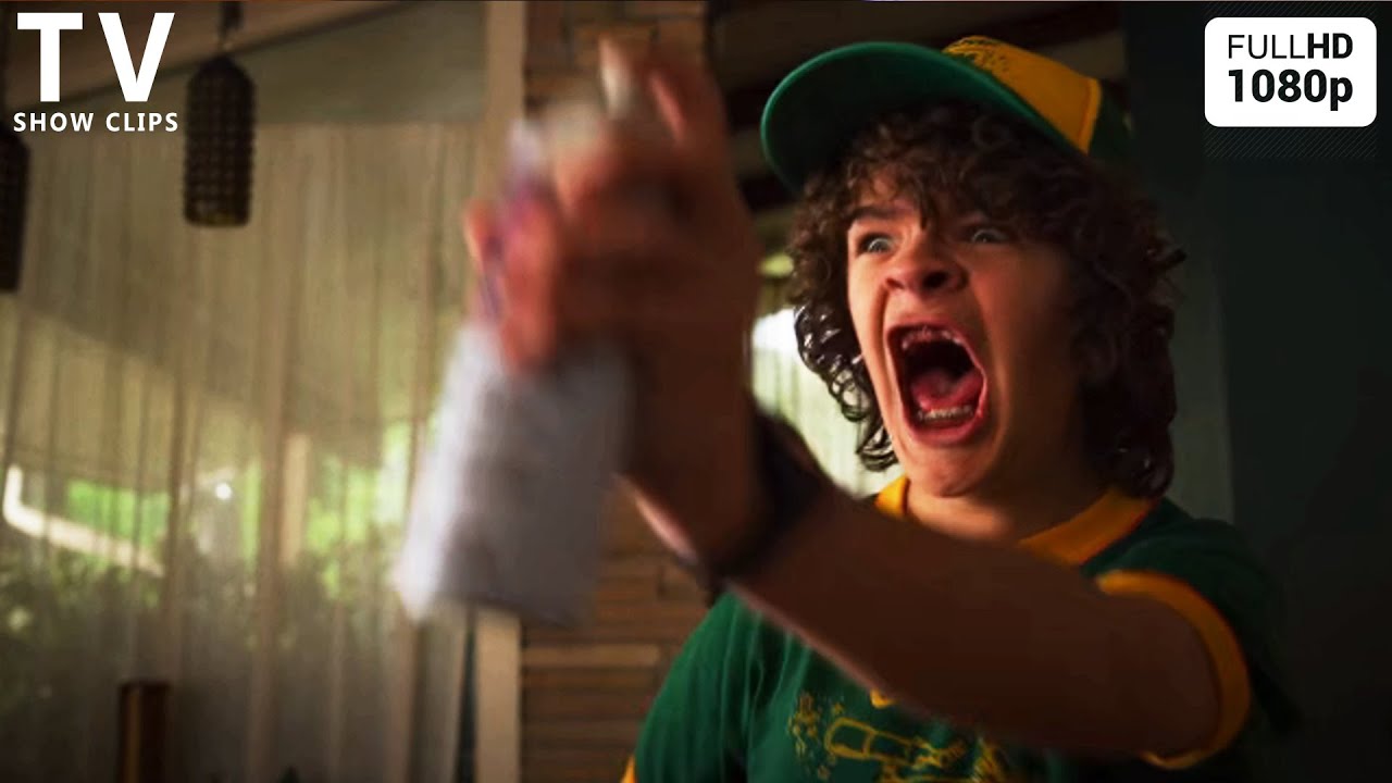 Surprise Welcome of Dustin - Stranger Things 3 (1080P) - YouTube