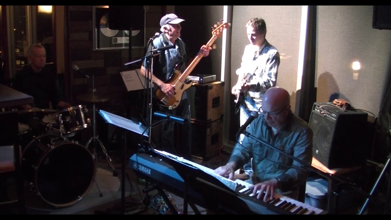 Al Foreman-Hello Josephine-Kingfisher Pub-2017 - YouTube