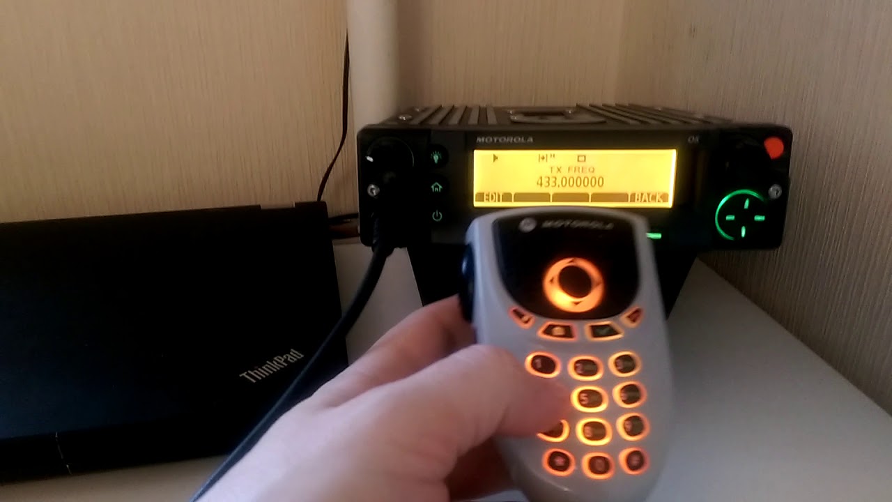 Motorola APX6500 Fpp - YouTube