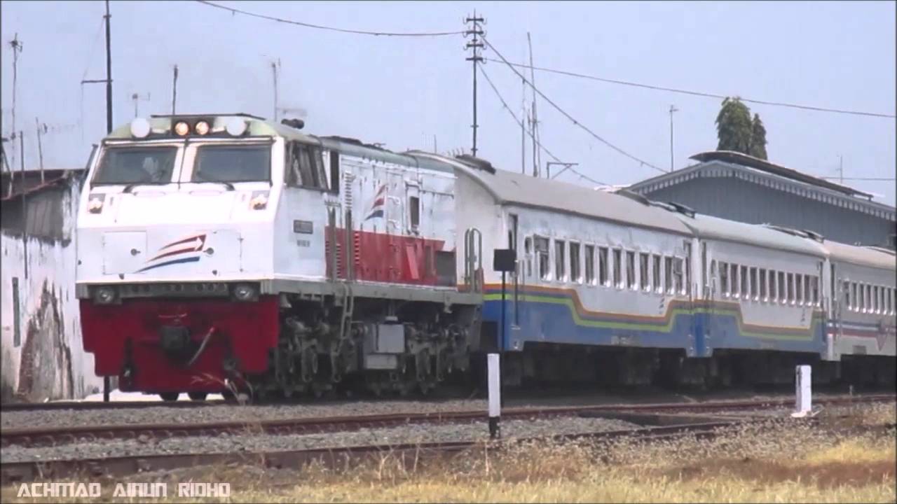 'Rajanya Jalur Timur' Kereta Api Mutiara Timur berangkat menuju ujung ...