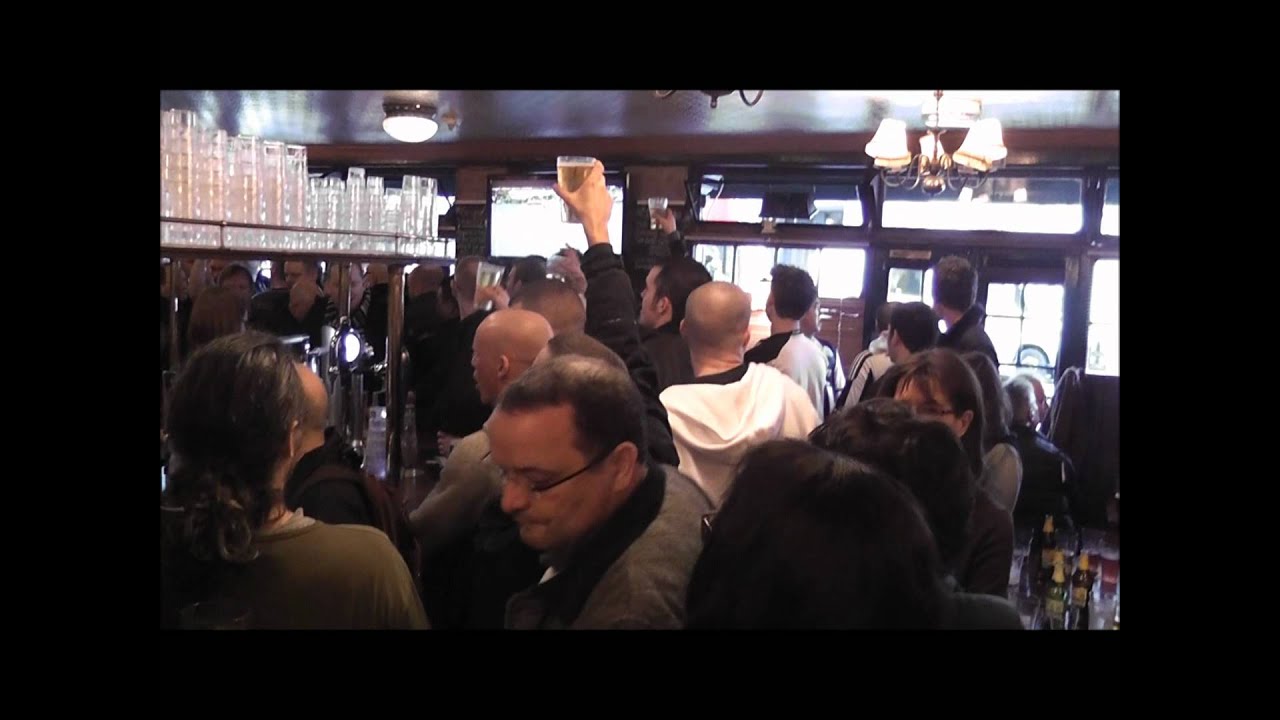 Newcastle United Fans @ The Eight Bells In Fulham (Saturday 21st ...