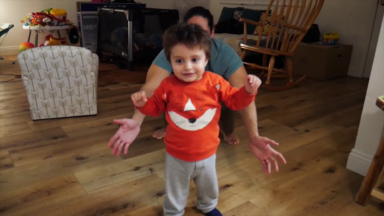 Vlog 22 Los Primeros Pasos de Lucas - YouTube