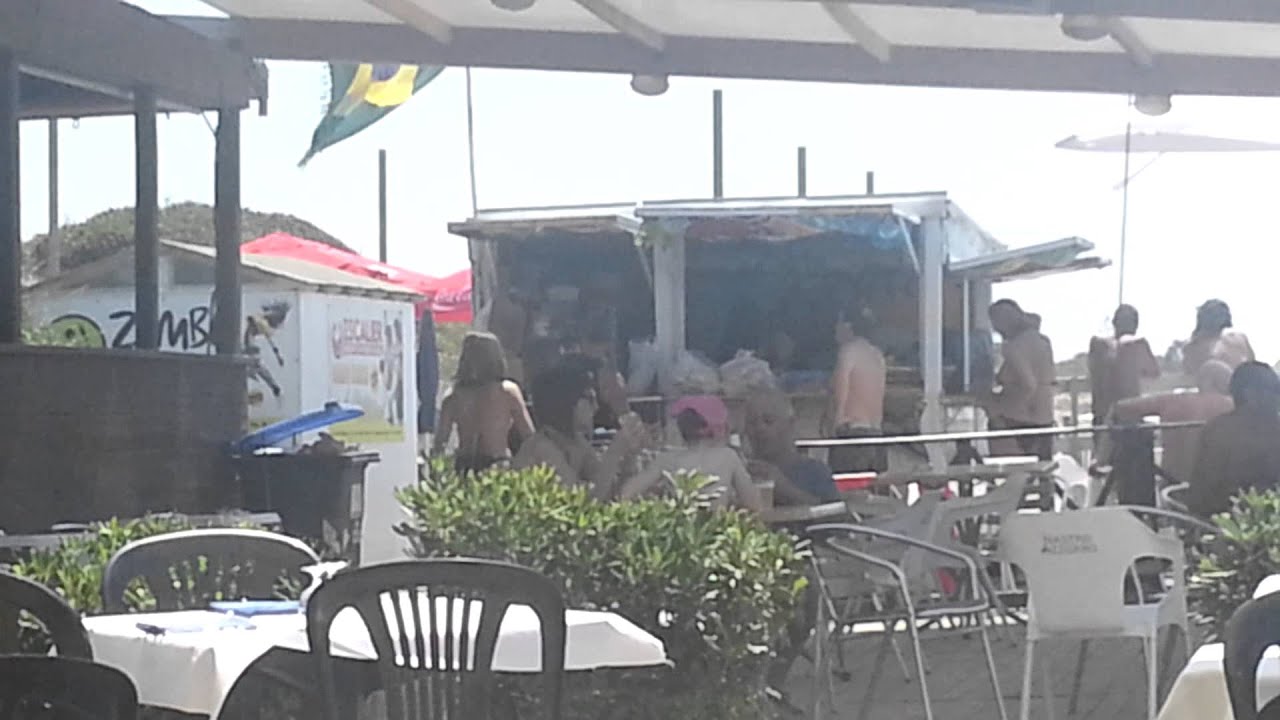 Spiaggia di capocotta al porto di enea - YouTube