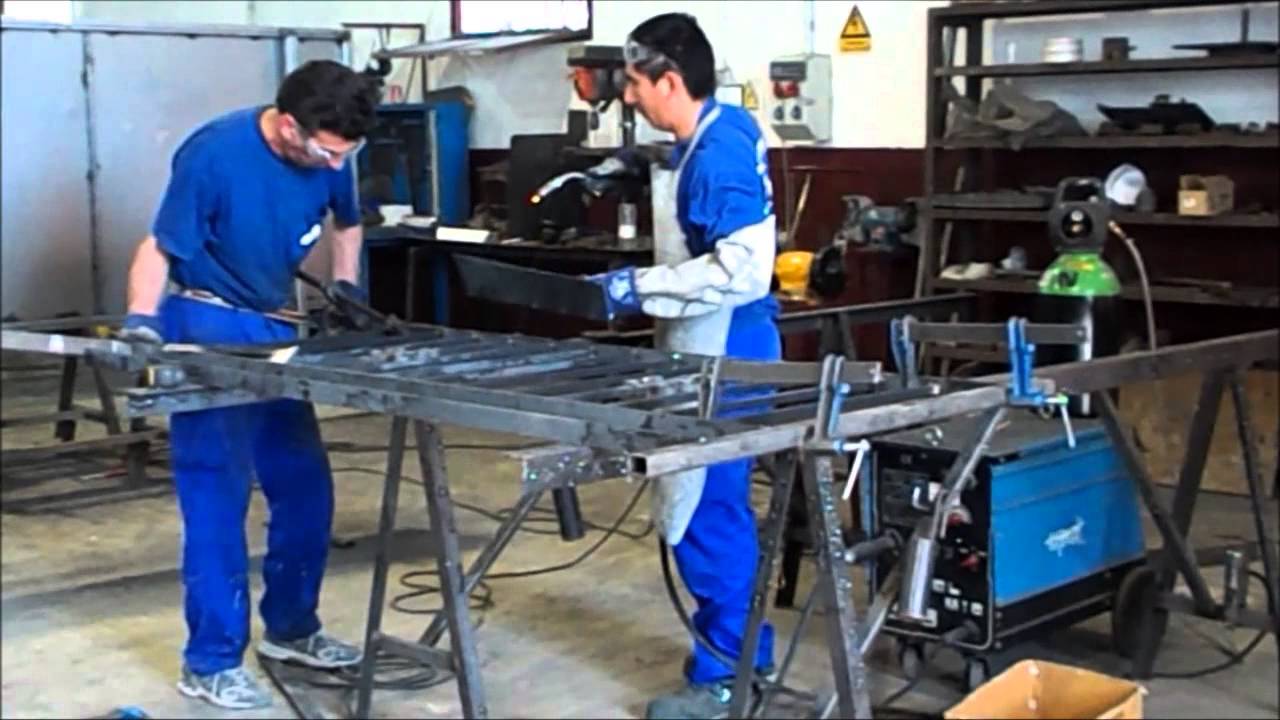 Proceso de la forja - YouTube