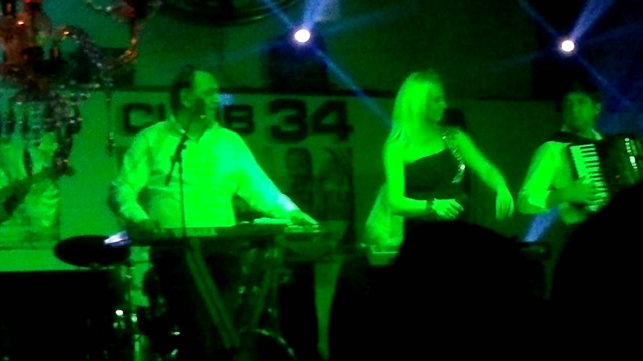 Mica Nikolic i Nena Djurovic uzivo u Clubu 34, 2.11.2012 - YouTube
