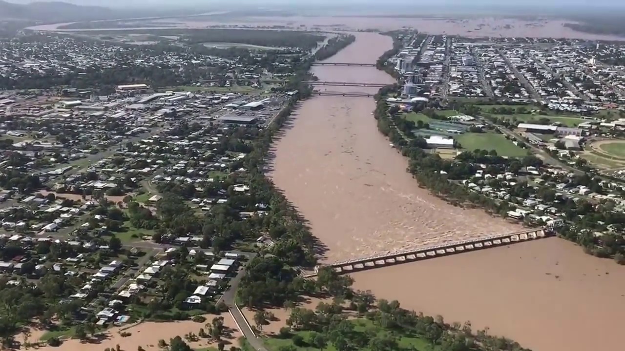 Rockhampton Flood 04.04.17 - YouTube