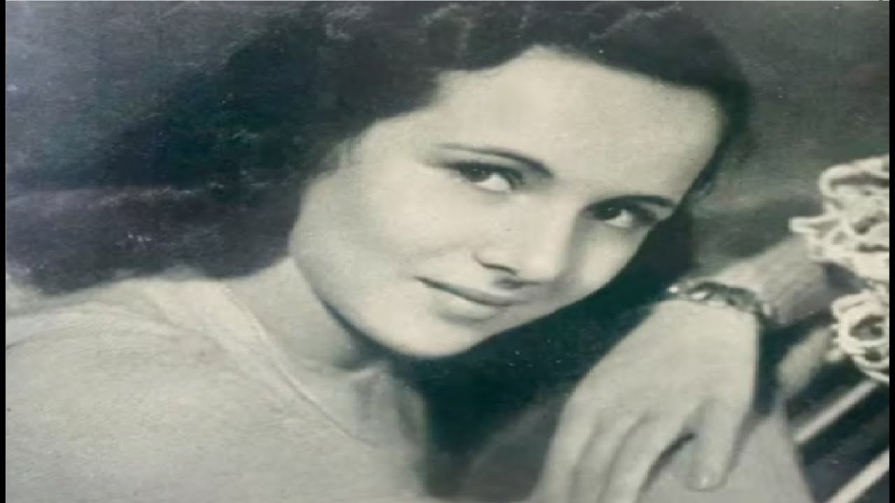 Recordando a nuestros artistas: María Duval - YouTube