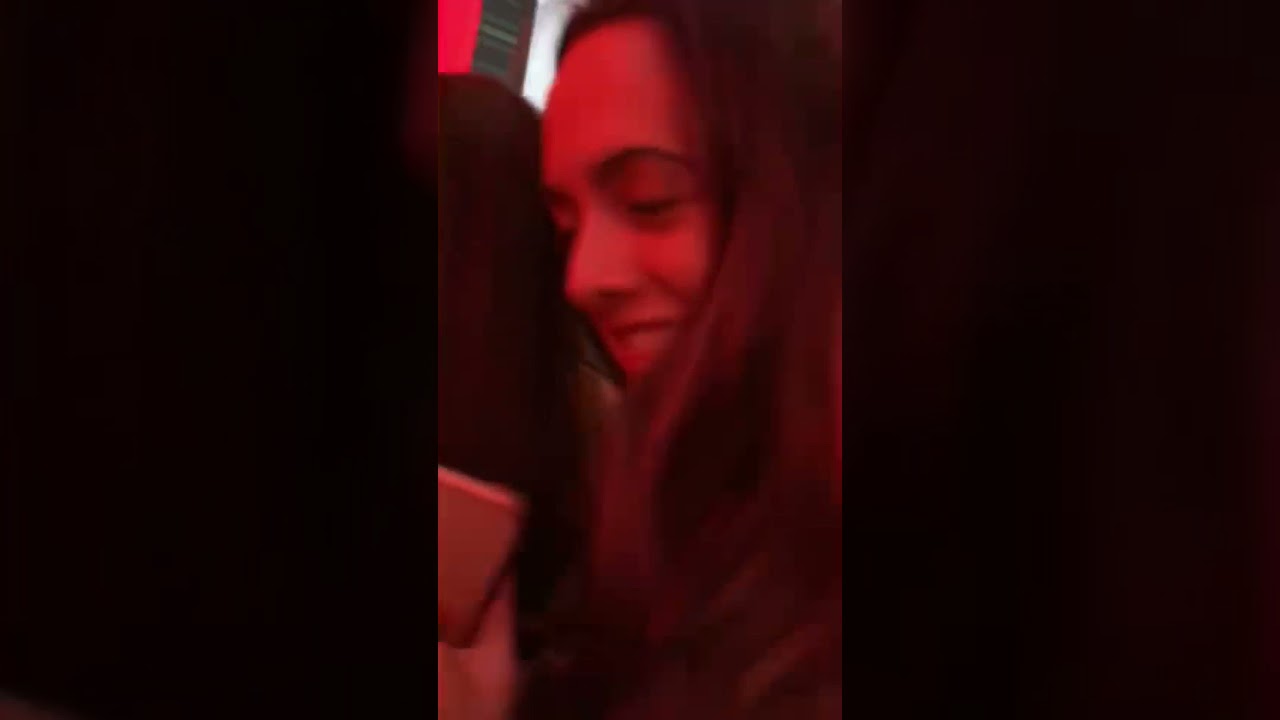 Conor McGregor and Machine Gun Kelly Fight on Red Carpet at MTV VMAs ...