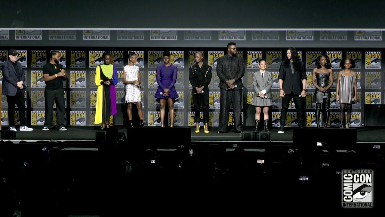 Marvel at Comic Con - Cast Intro Highlights at San Diego Comic Con ...