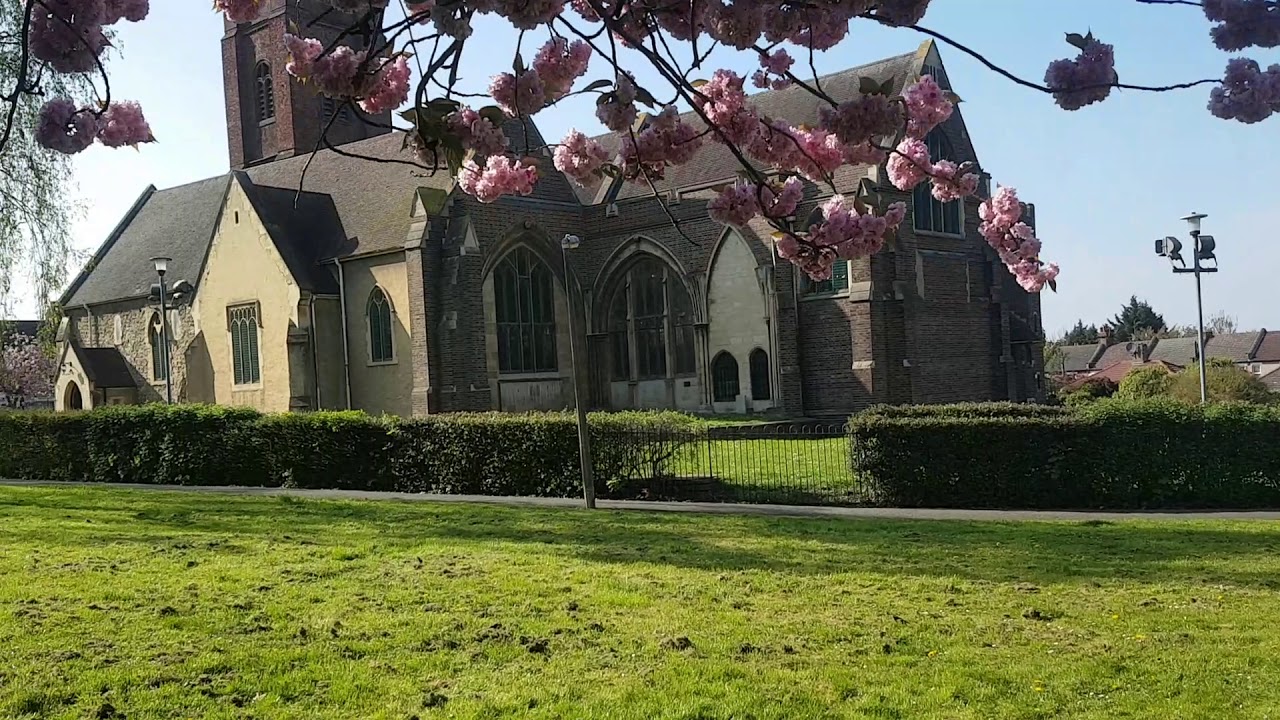 St Nicholas Gardens in Plumstead (2019) - YouTube