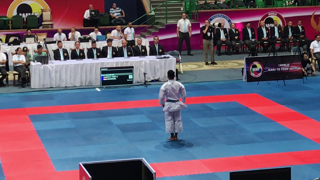 Senior AKF 2019. ZARESTA YUDA AHMAD ZIGI (INDONESIA) kata Sendai ...