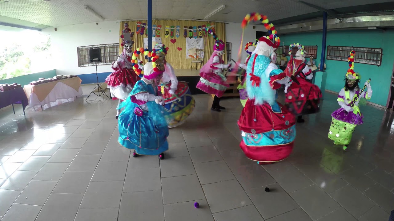 2017 - Danza del diablo espejo - YouTube