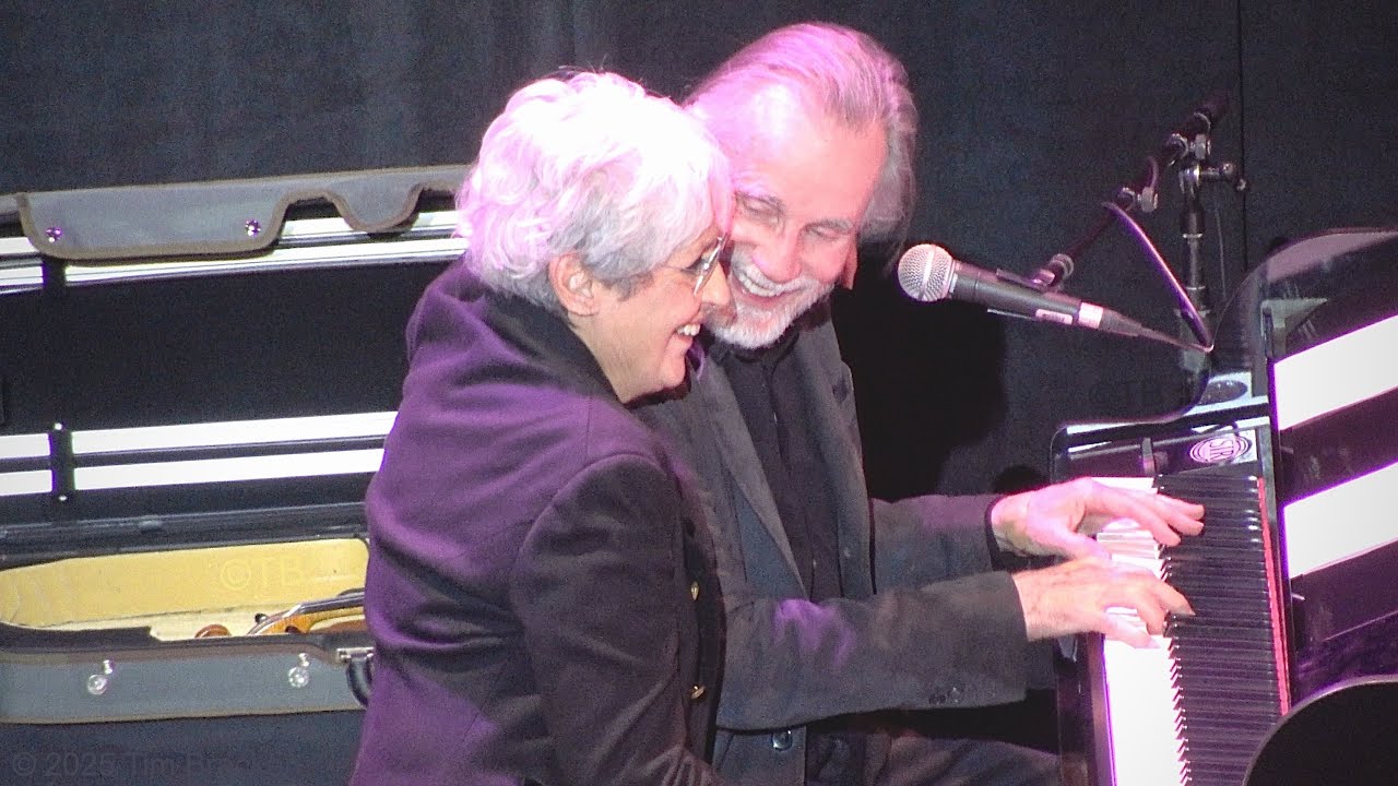 Jackson Browne & Joan Baez, "Before The Deluge," A Night To Honor Joan ...