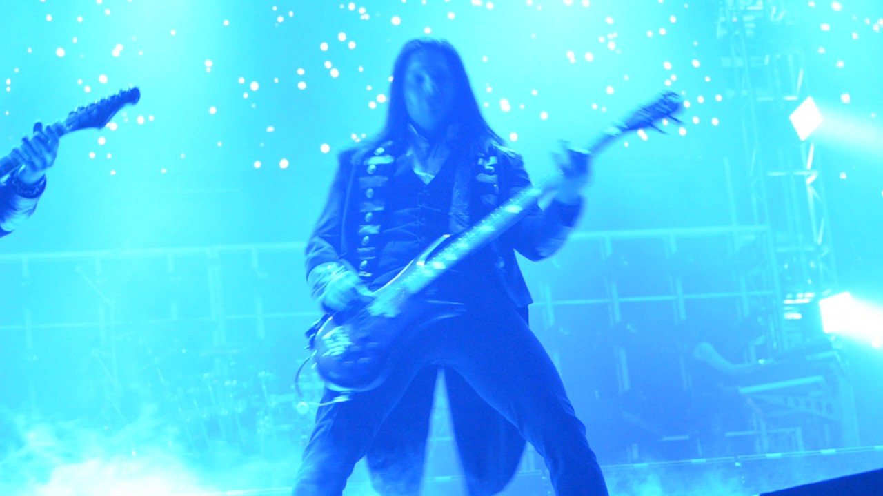 David Z (First Snow) @ Prudential Center 12/12/15 - YouTube