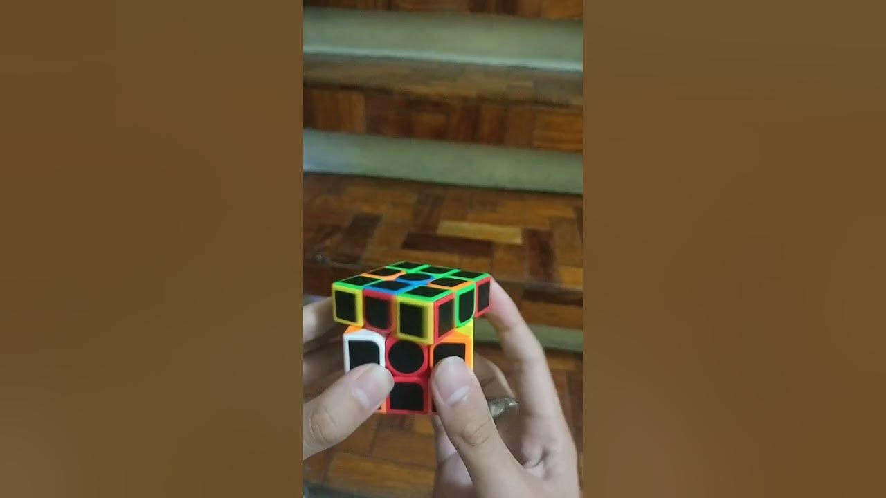 How to do the superflip pattern on a 3x3 Rubik's cube - YouTube